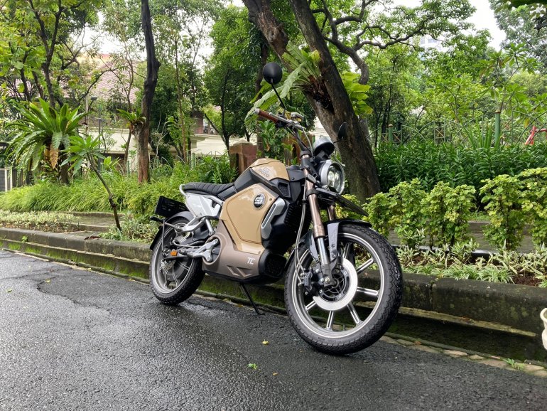 Smoto: Inovasi Baru Motor Listrik Bergaya Cafe Racer! - Kendara