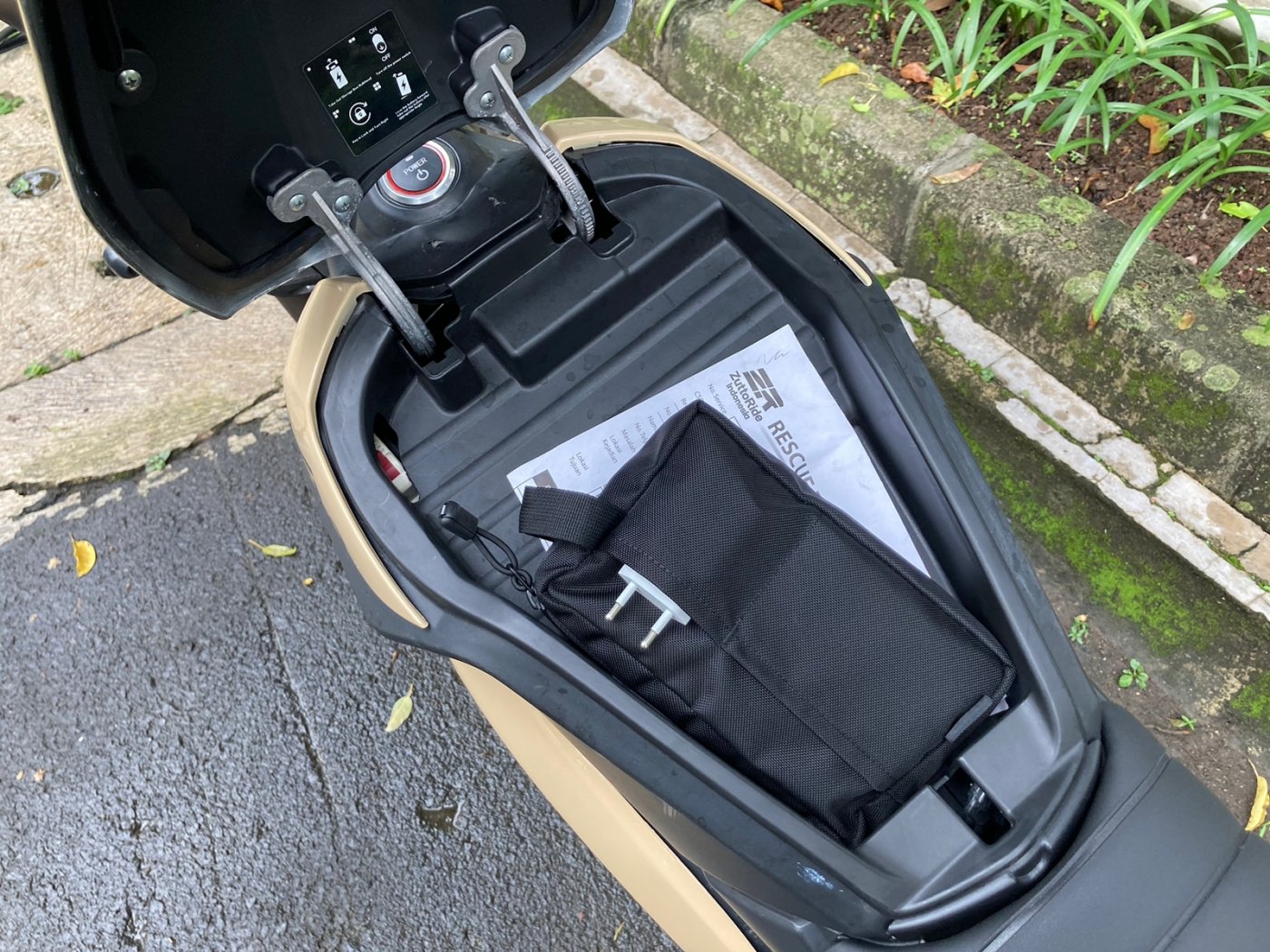 Smoto: Inovasi Baru Motor Listrik Bergaya Cafe Racer! - Kendara